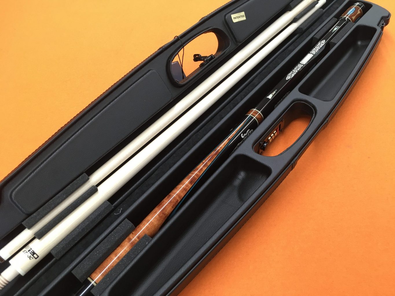 LONGONI CAROM CUE LUX COLLECTION OCTAGONAL S20 SHAFTS & PATENTED CASE ...